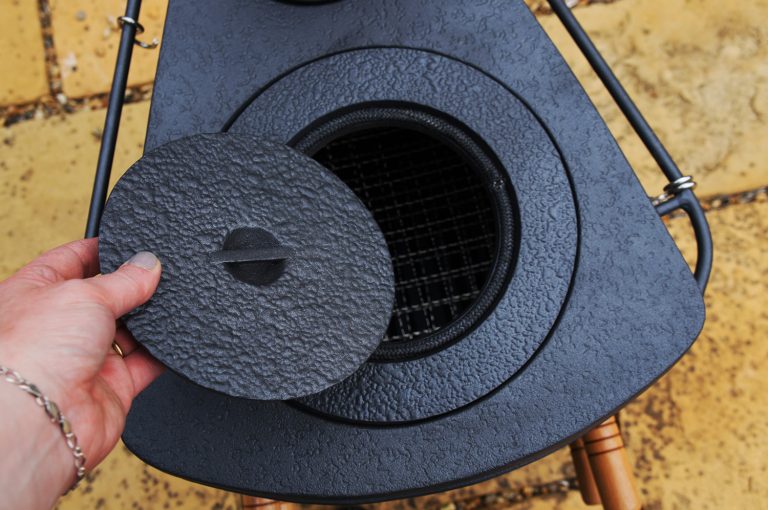 The Gardener - soba din fonta pentru exterior – Sobe Rustice